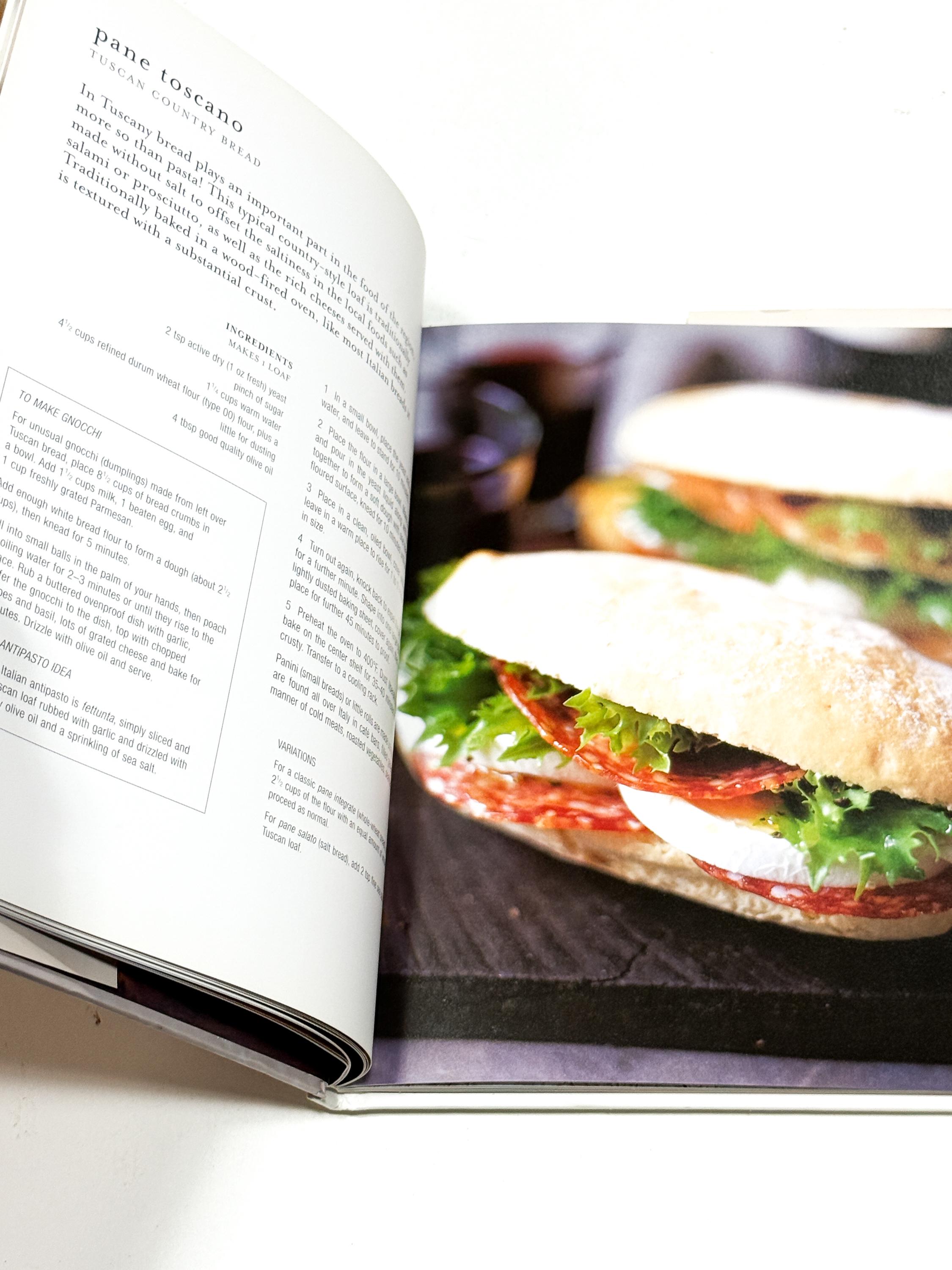 World Breads Cookbook: International Bread Recipes - Pre-owned ...