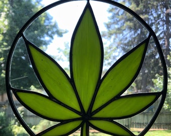 Stained Glass Marijuana Leaf Suncatcher - Etsy