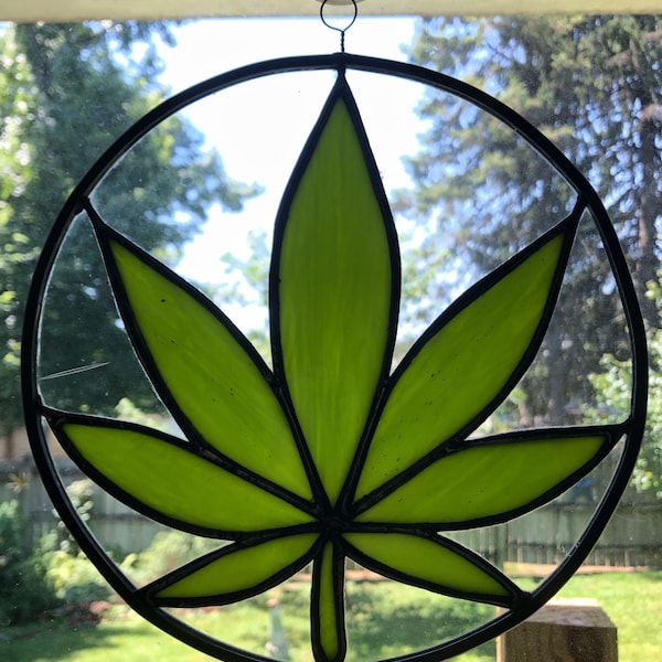 Pot Leaf Stained Glass Pattern - Etsy