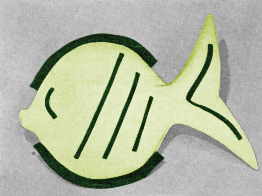 Fish Pillow Sewing Pattern Funky 70s Home Decor Pattern Vintage Sewing ...