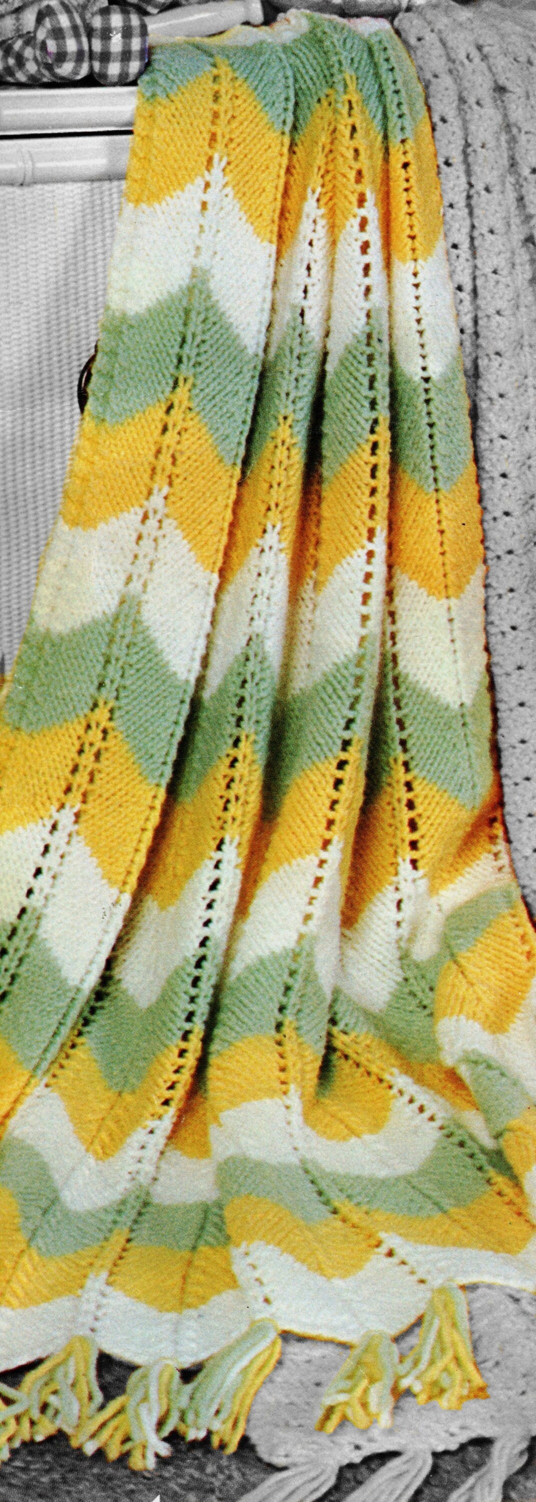 Easy Knitted Triple Colour Ripple Afghan Pattern Small Knitted Blanket ...