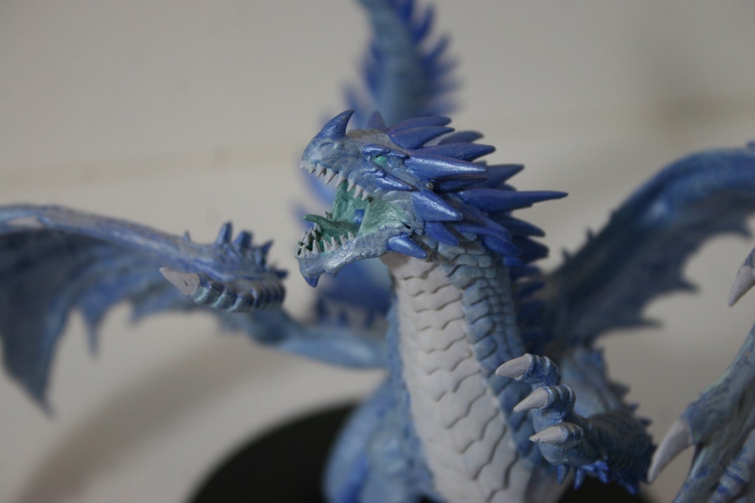 Gargantuan Ice Dragon | Dungeons and Dragons | Pathfinder | Hand ...