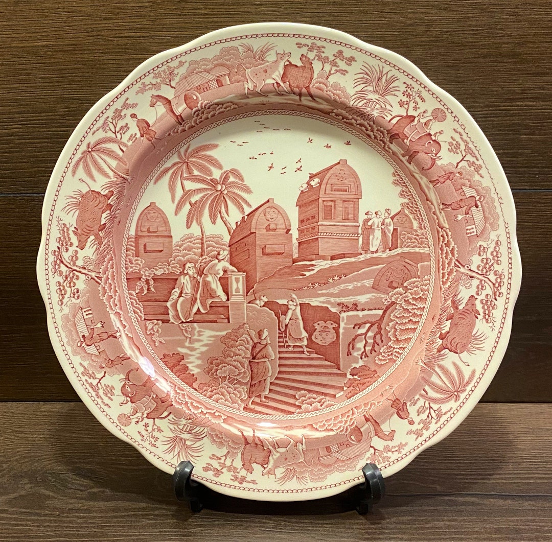 Vintage Red and White Spode Archive Collection Plate, Caramanian ...