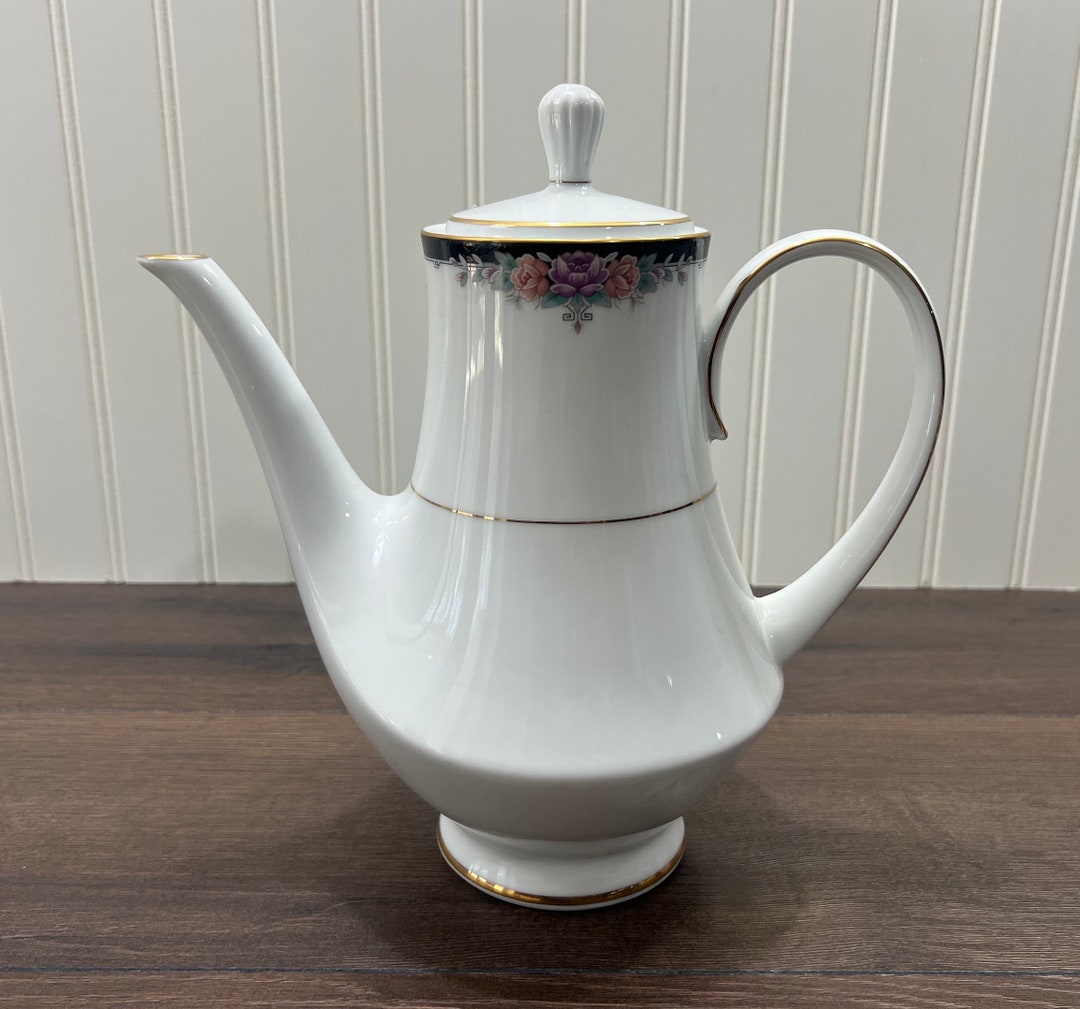 Noritake Belle Empress Teapot, Vintage China Floral on Black Trim, Made ...