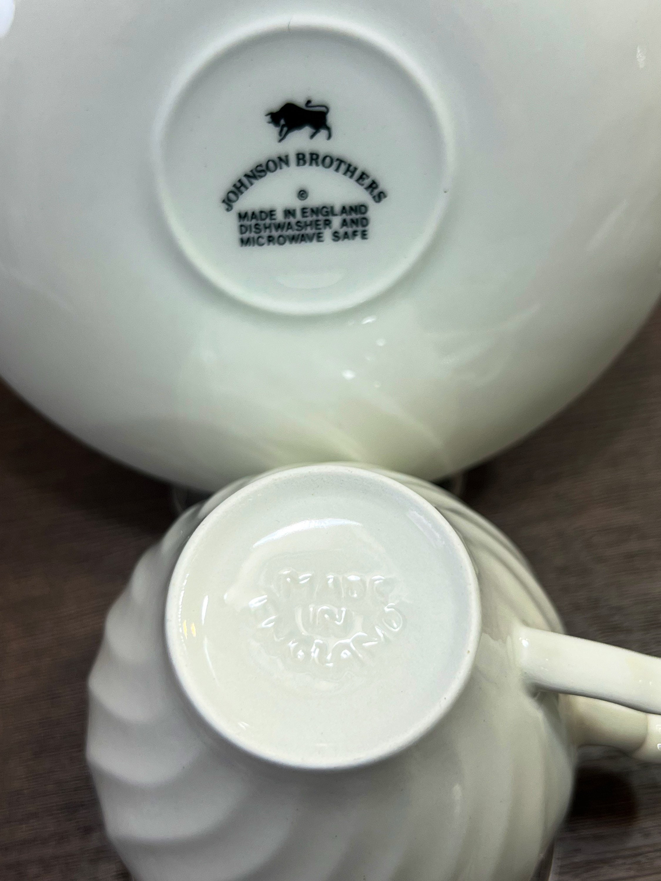 Johnson Brothers Regency Cup and Saucer Set of 4, Pure White With Swirl ...