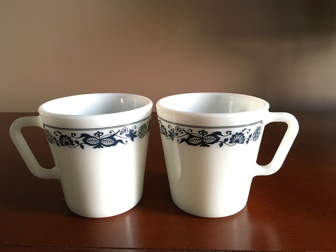 Vintage Pyrex Two Old Town Blue Milk Glass White and Blue Mugs - Etsy