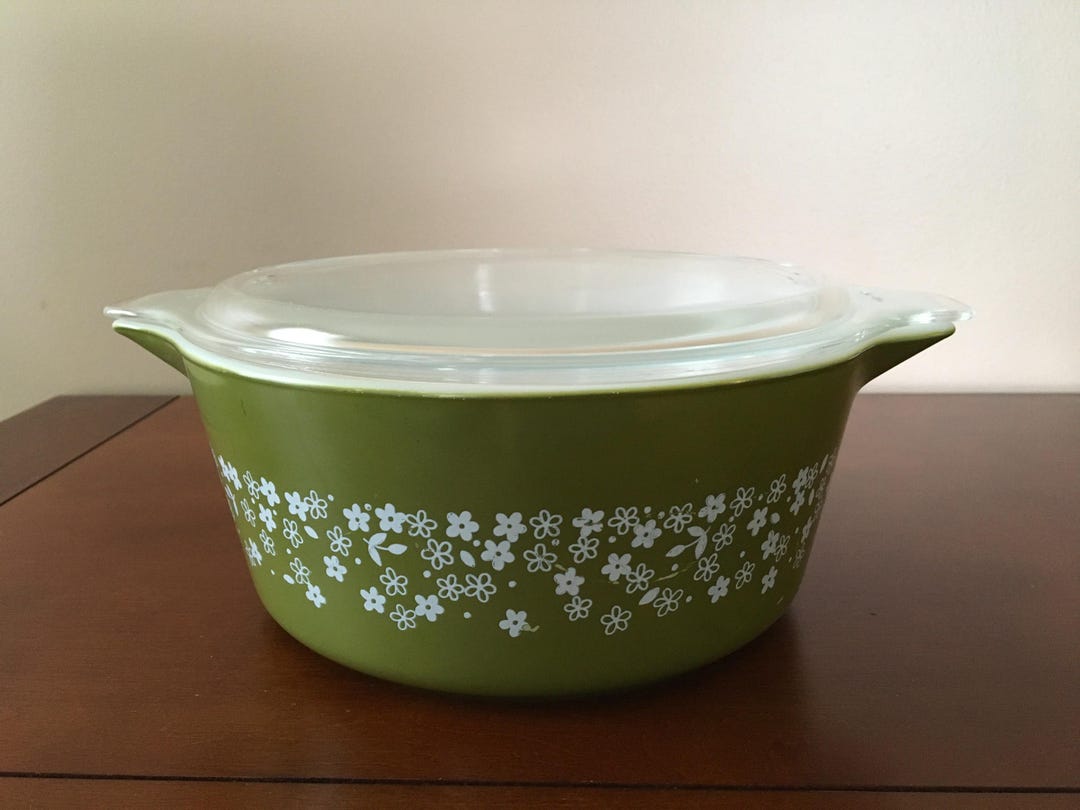 Vintage Pyrex Spring Blossom Round Casserole Pot With Lid 2.5 L Crazy ...
