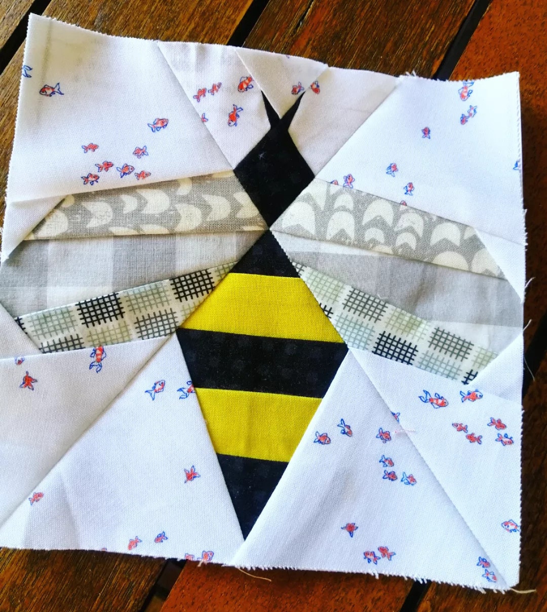 Bee FPP Foundation Paper Piecing Quilt Block Pattern Digital Download ...