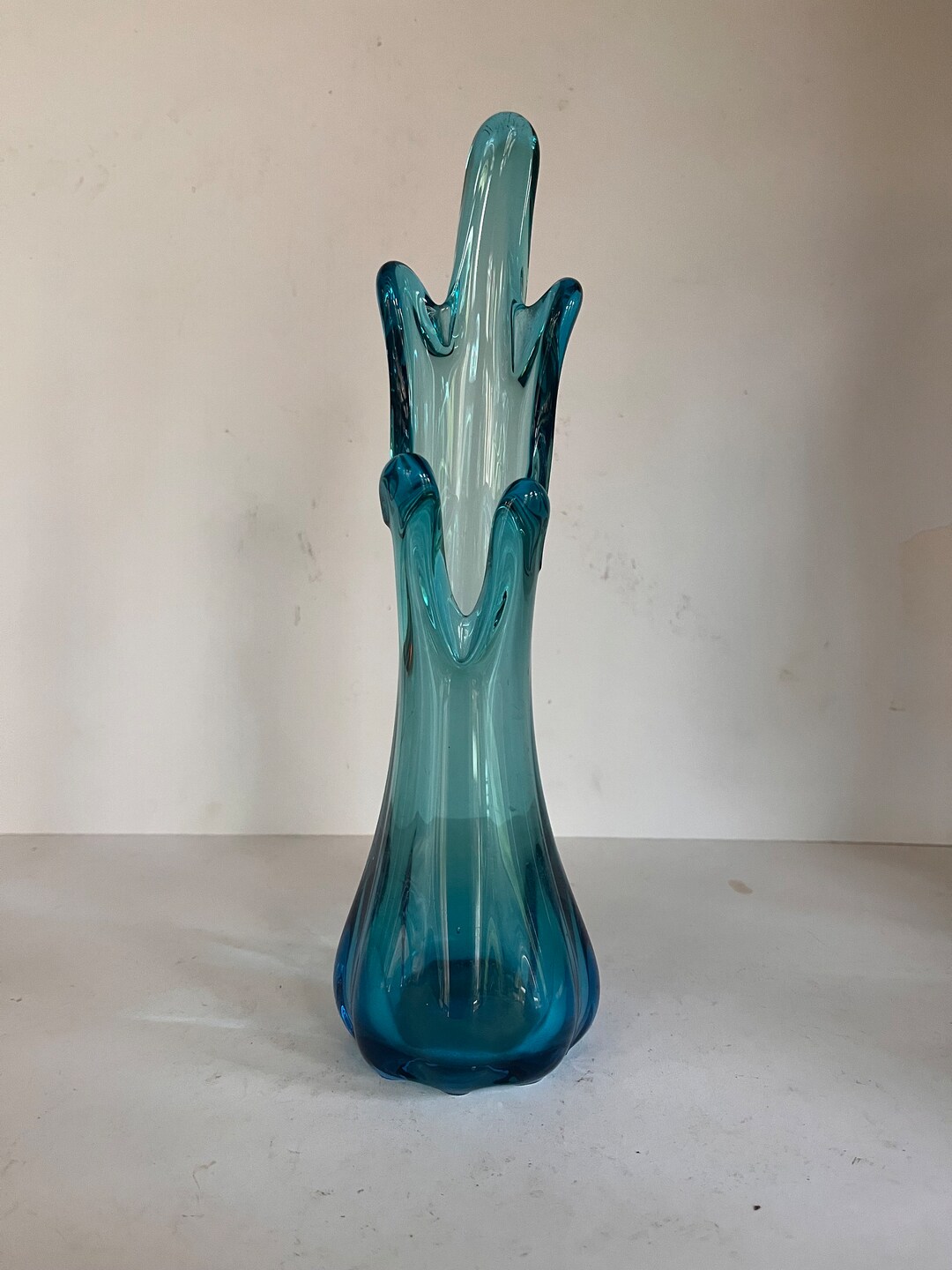Vintage Art Glass Finger Vase Blue 1960’s Pulled Glass Bud Vase Retro ...
