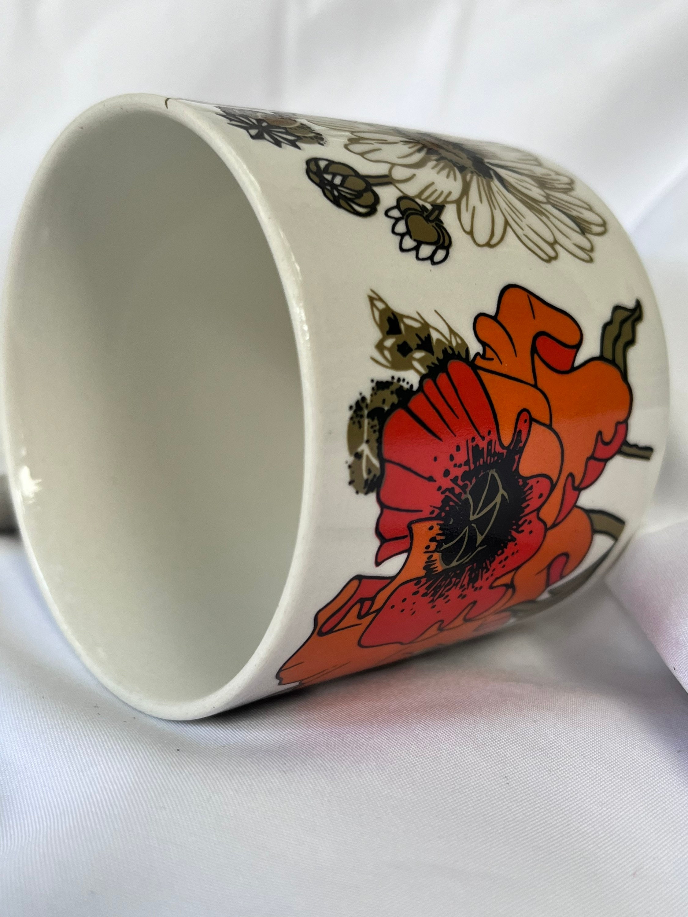 J & G Meakin Studio poppies Teacup and Saucer Duo 1970s Vintage ...
