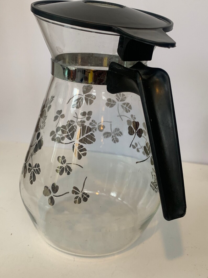 Atomic Vintage Pyrex, 1950s Silver Clover Leaves Design Syrup/ Milk ...