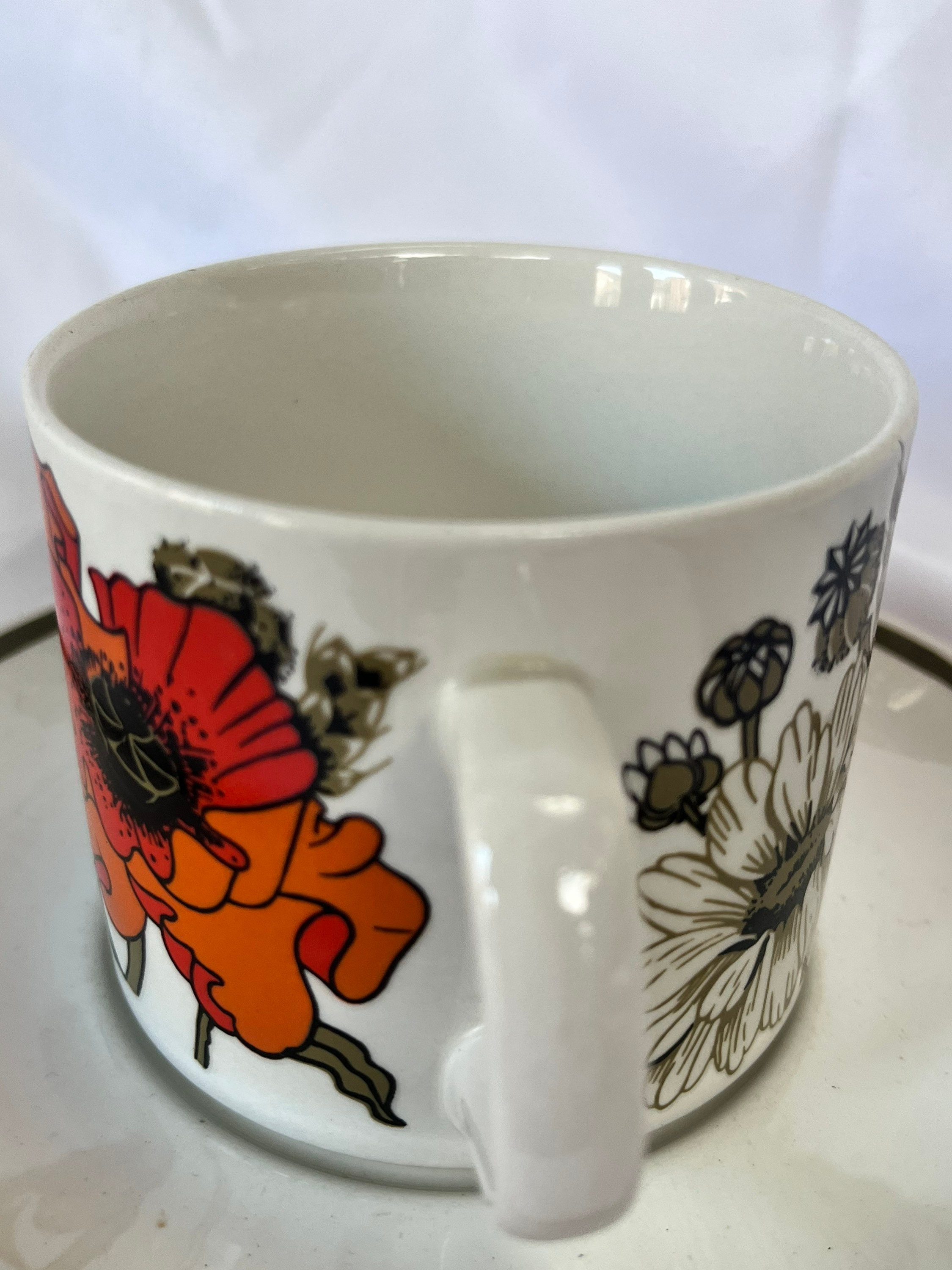 J & G Meakin Studio poppies Teacup and Saucer Duo 1970s Vintage ...