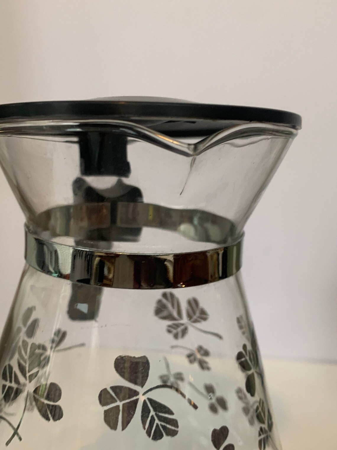 Atomic Vintage Pyrex 1950s Silver Clover Leaves Design Syrup/ - Etsy