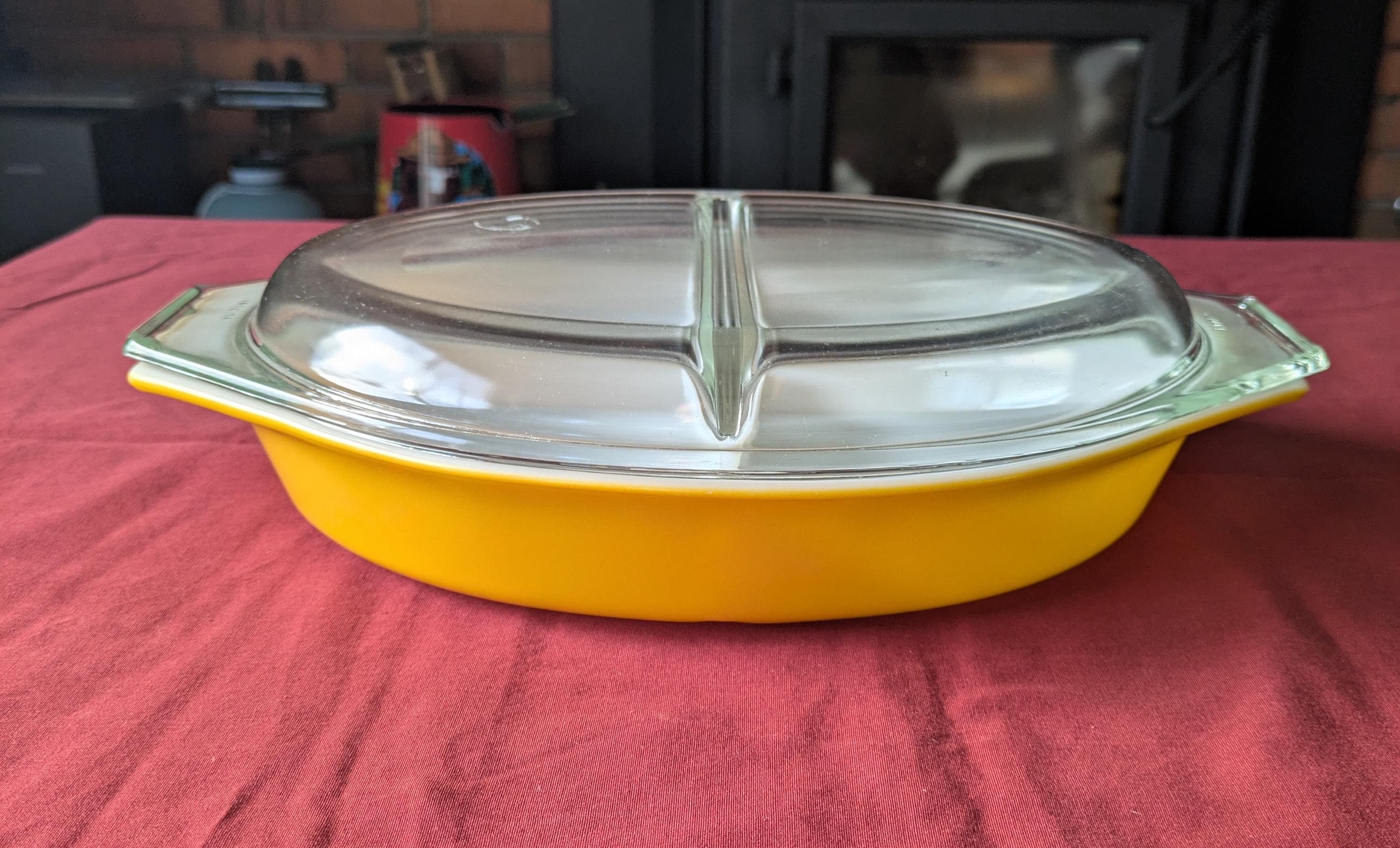 Your Choice of Vintage Pyrex Divided Dishes With Lids - Etsy