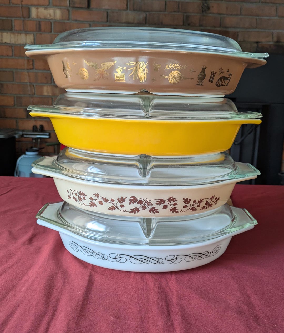 Your Choice of Vintage Pyrex Divided Dishes With Lids - Etsy