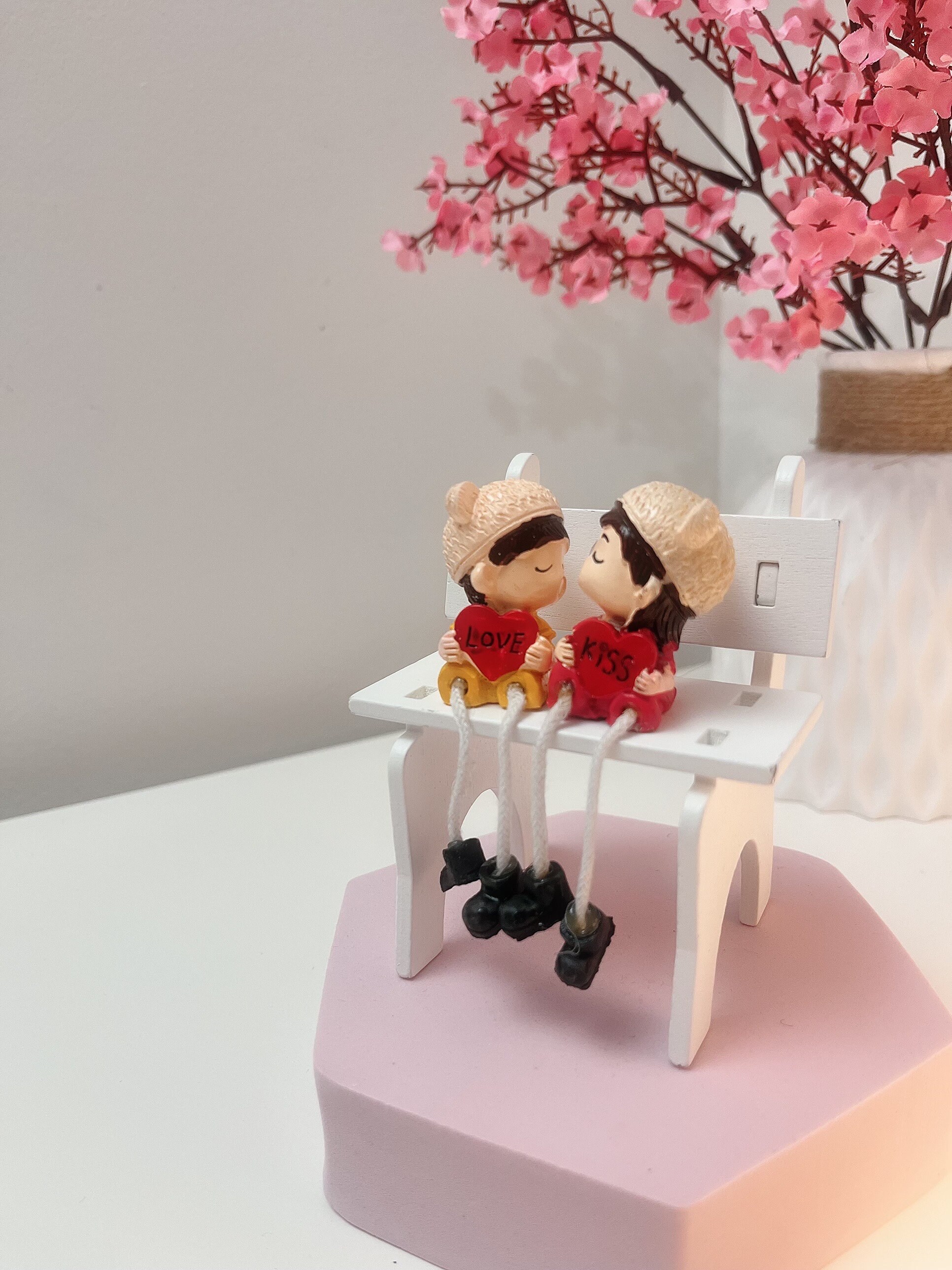 Cute Couple Emoji Miniature Figurines Bench Included Made of Resin Gift ...