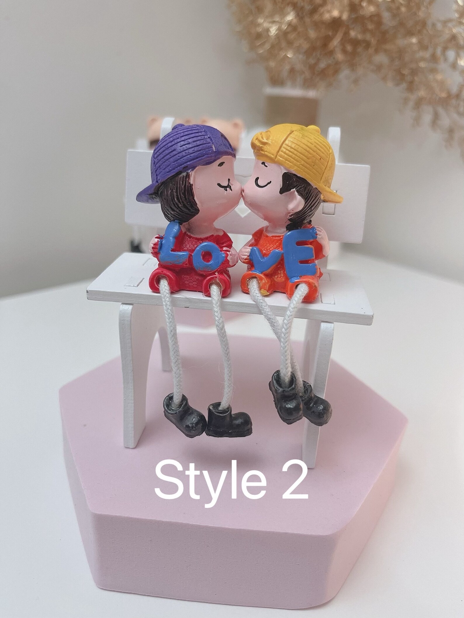 Cute Couple Emoji Miniature Figurines Bench Included Made of Resin Gift ...