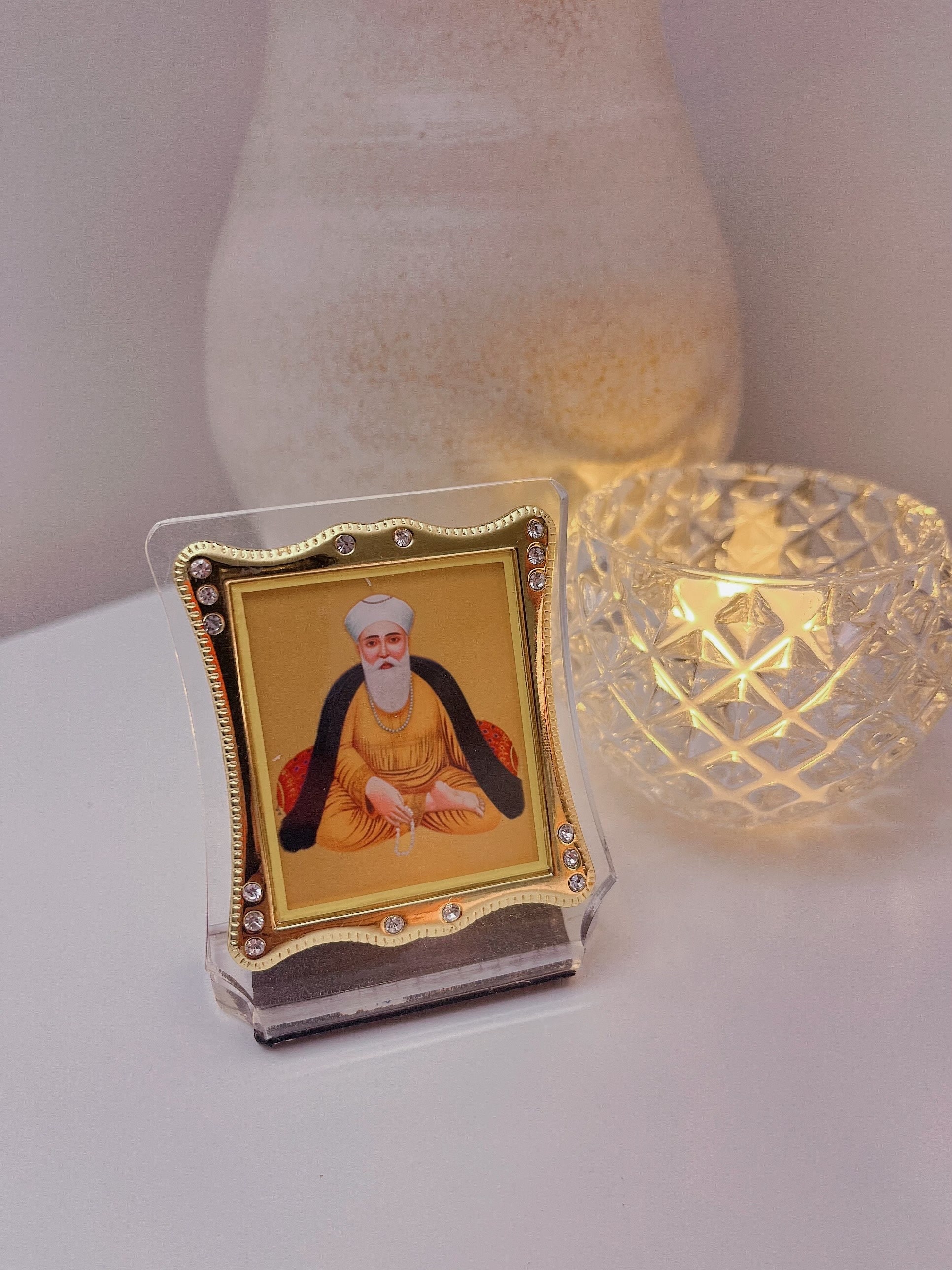 Guru Nanak Dev Ji Car Dashboard Decor Guru Nanak Dev Ji Car Dashboard ...