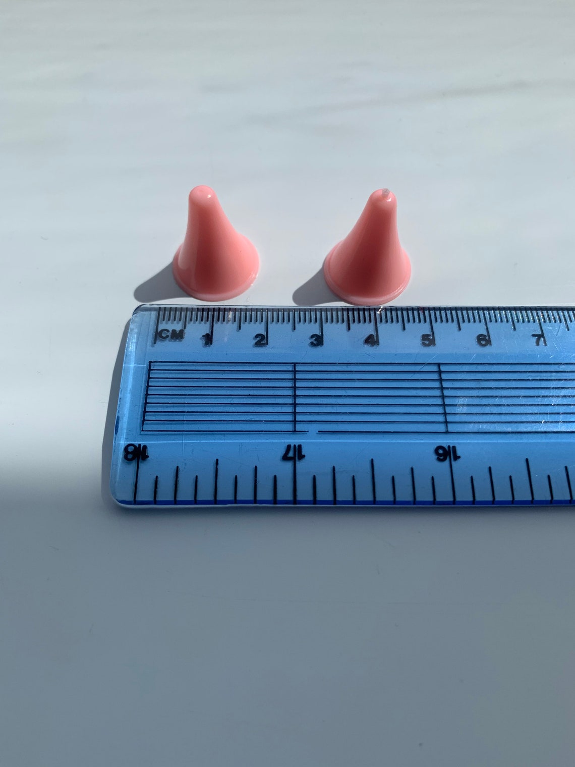 Knitting Needle Point Protectors Stopper Cone Shaped Pack of 8 Knitting ...