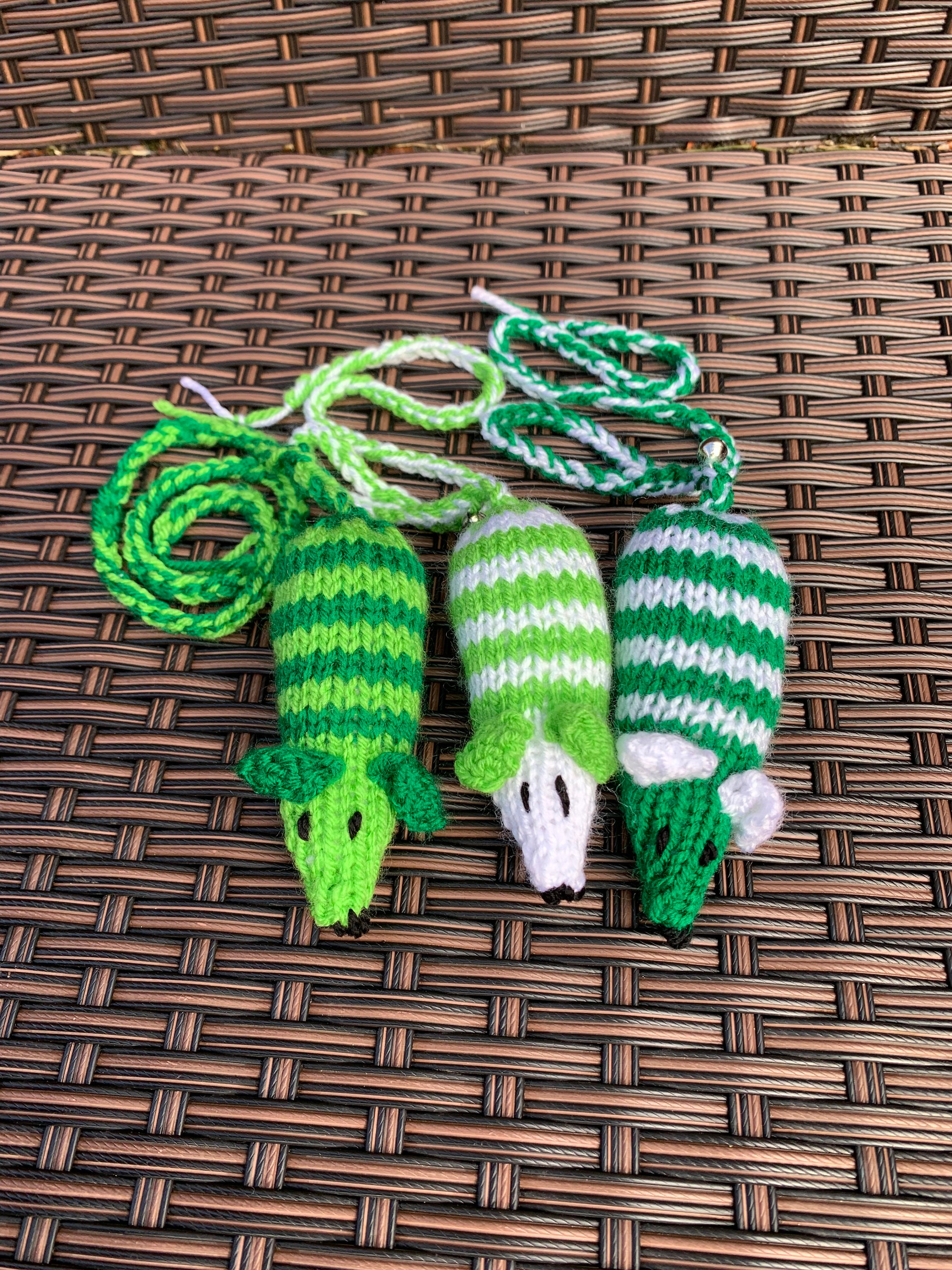 3 ratones tejidos a mano con campana juguete de gato para - Etsy España