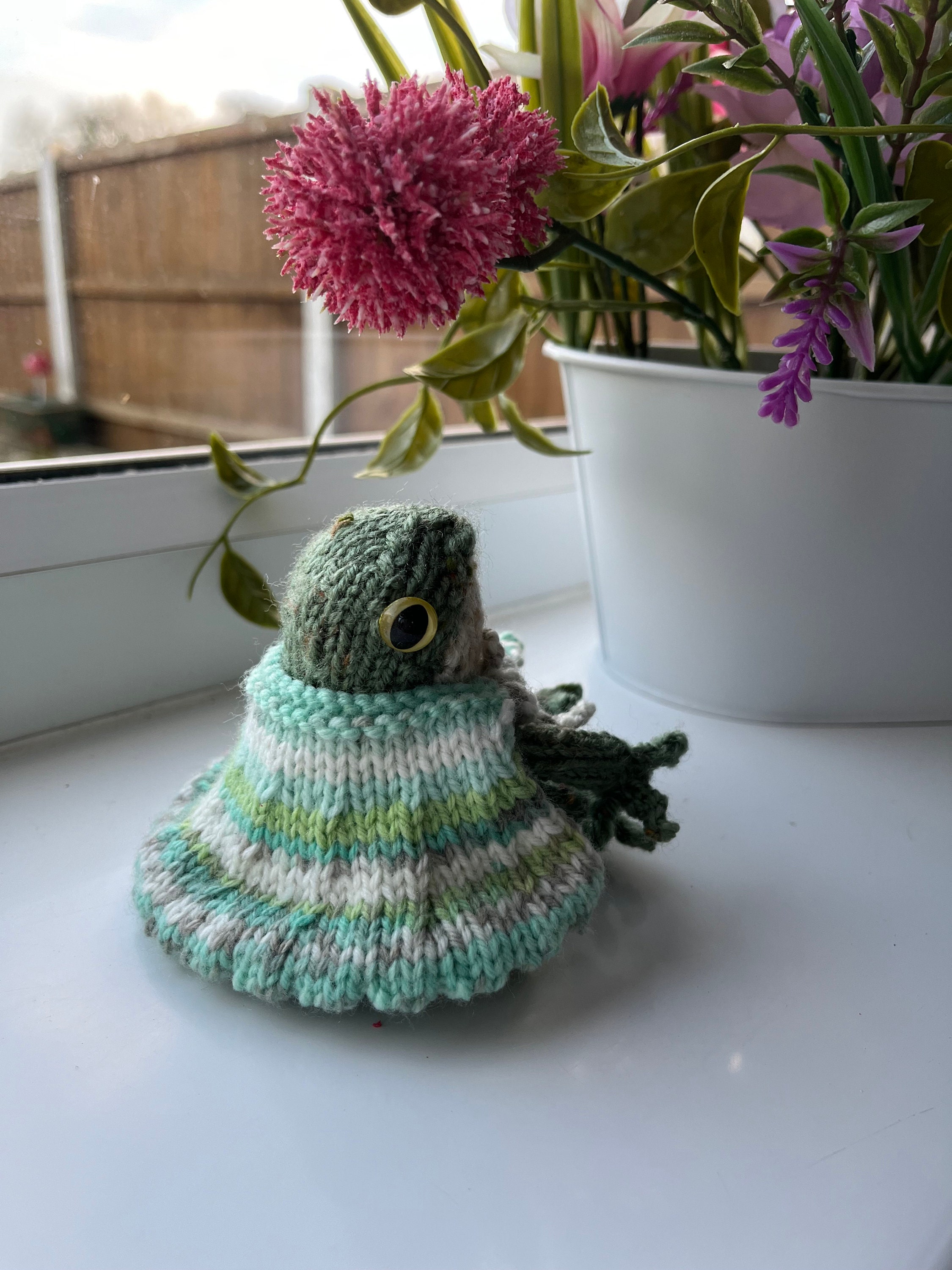 Knitting Pattern to Create Your Own Frog Clothing to Make a Long or ...