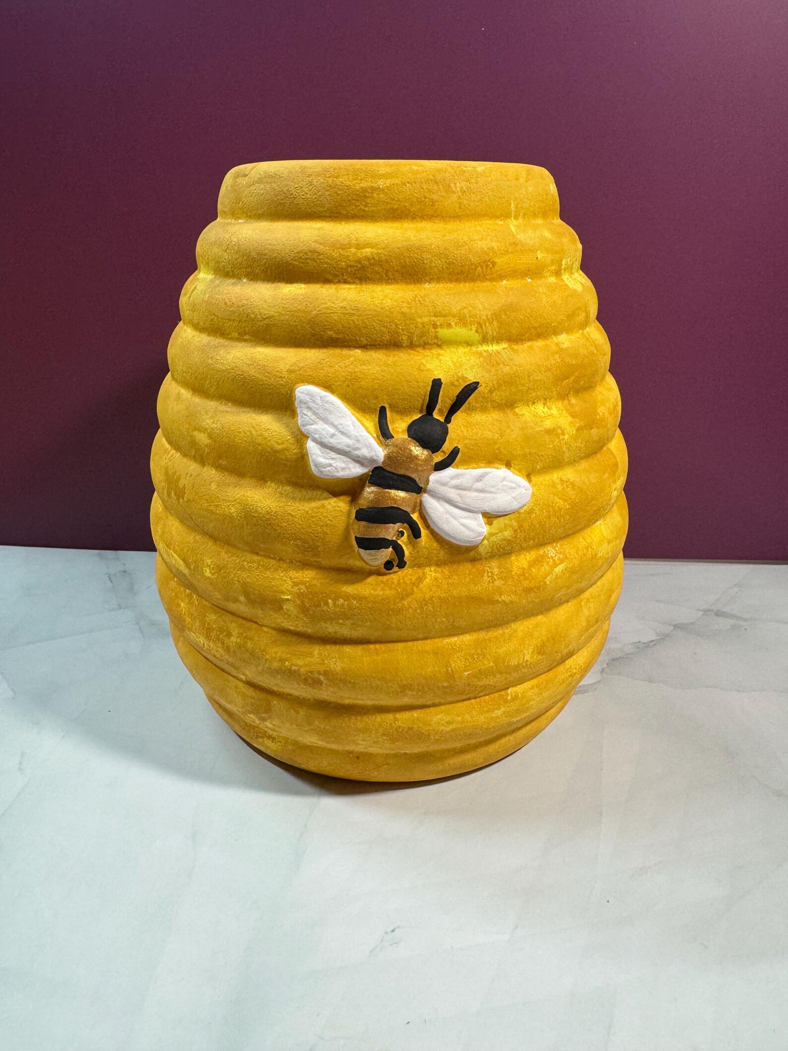 Hand-painted Ceramic Beehive Vase, Bee-themed Decorative Vase ...