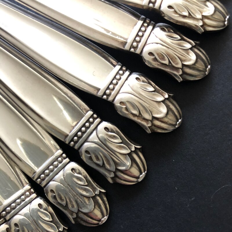 Elegant Holmes And Edwards Inlaid Silverware Pictures
