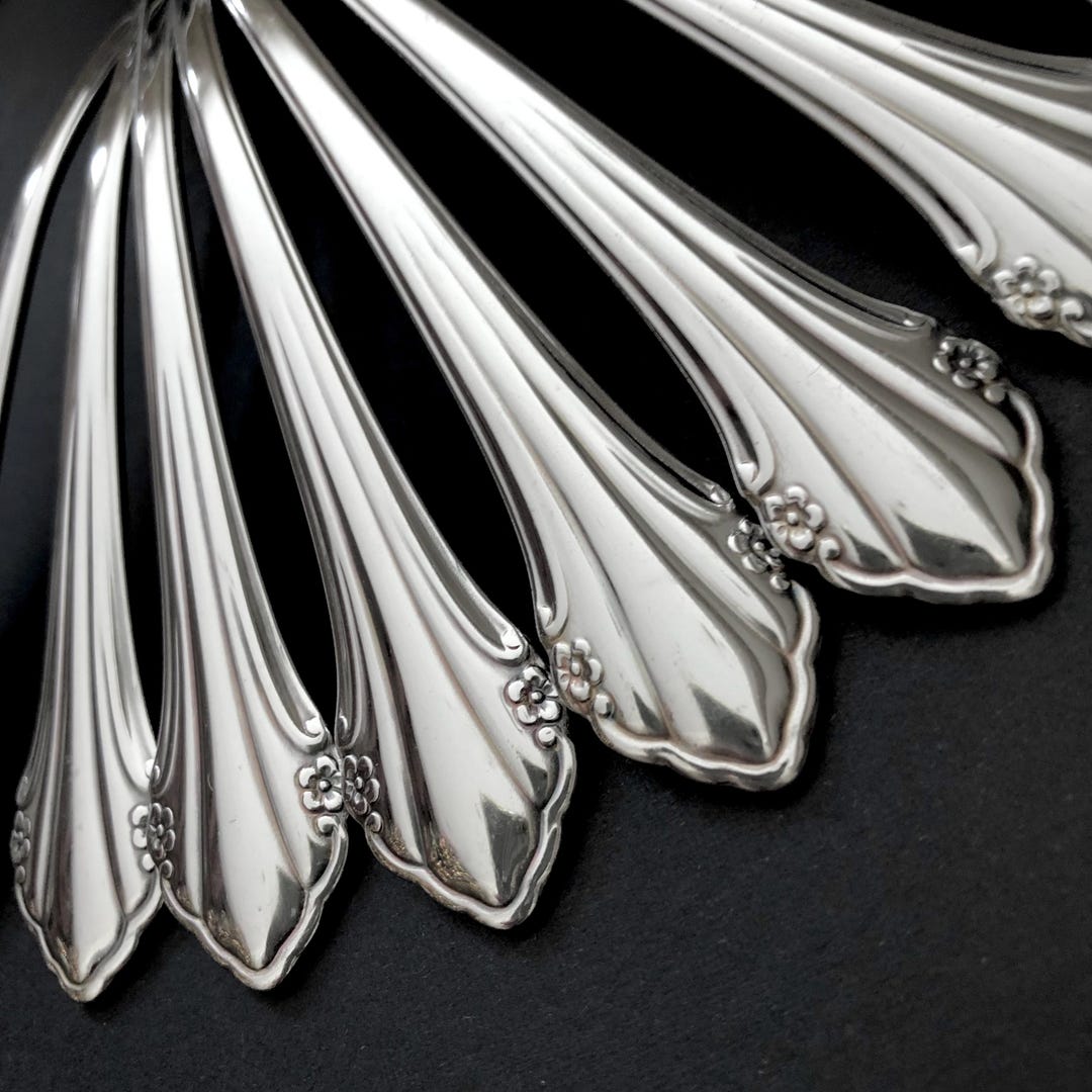 Stainless Steel Flatware Set for 10, Repose Pattern by Oneida - Etsy