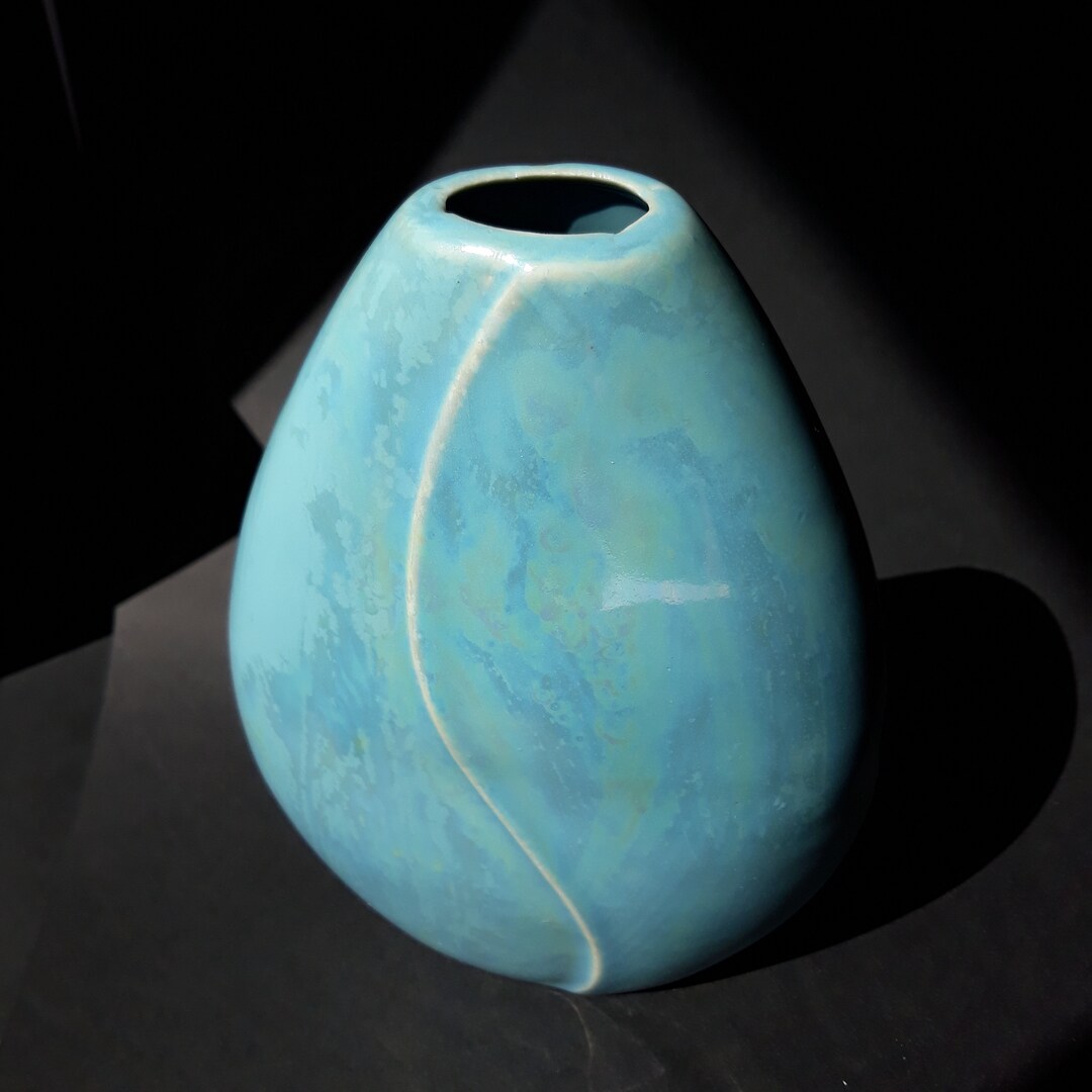 Iridescent Aqua Blue Vase. Simple Elegant Lines. Perfect Vintage ...