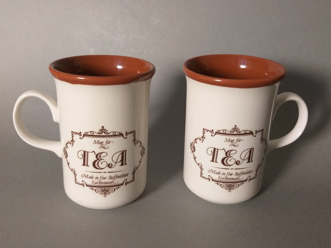 Pair of English Vintage Mugs for Tea, Coffee. in Ecru White and Brown ...