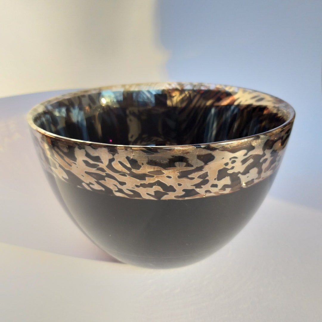 Målerås Glass Sweden Crystal Glass Bowl in Black Colour With Golden ...