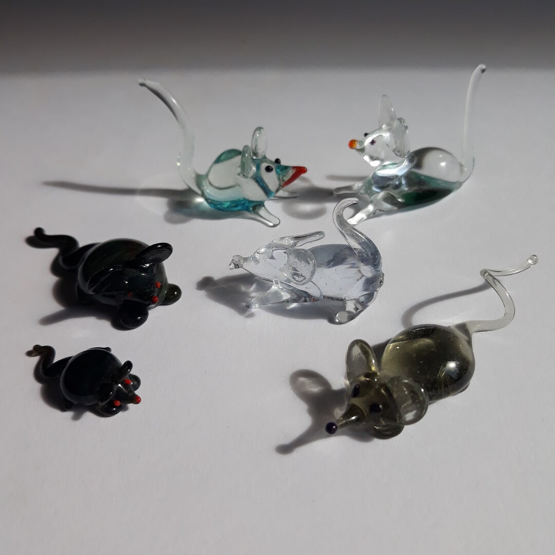 Set of 6 Mini Glass Mouse Figurines. Different Coloured Mice or Rats ...