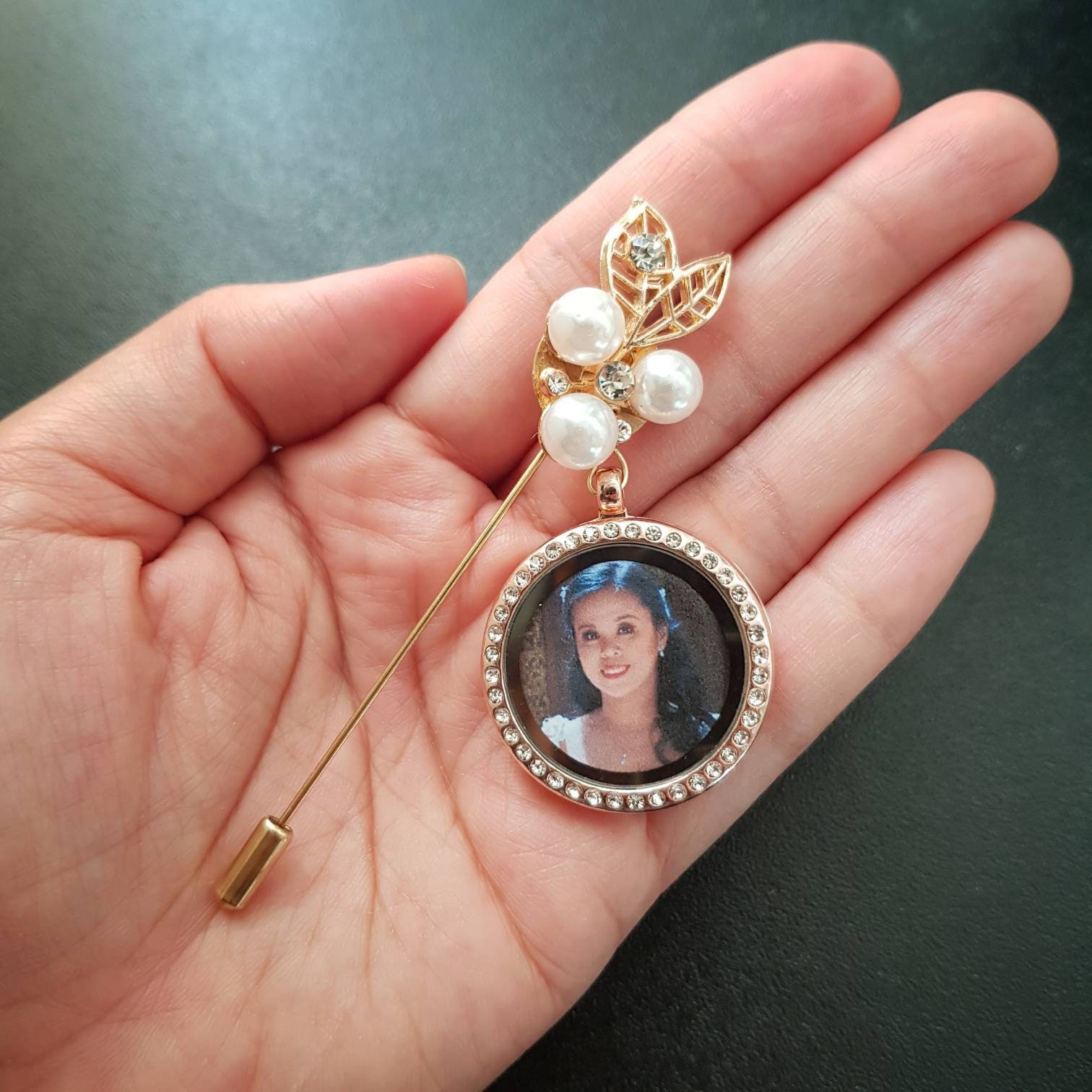 Gold Bouquet Pin With Pearl and Rhinestones Bridal Bouquet - Etsy