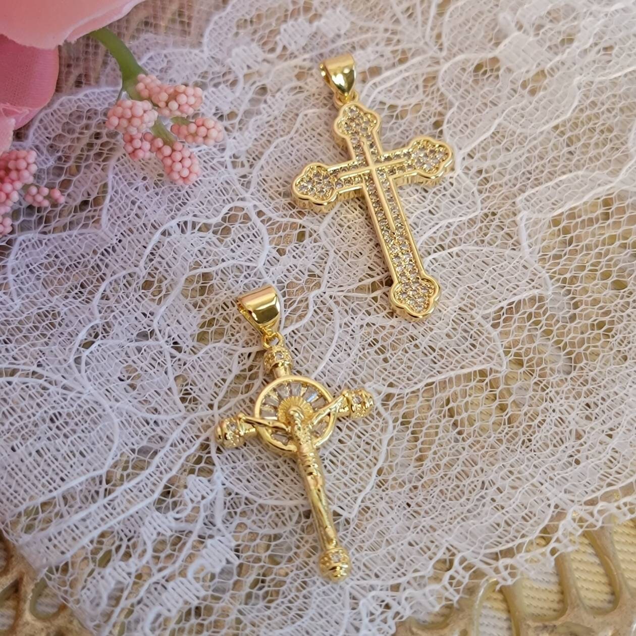 Gold Pendant Catholic Crosses Religious Crucifix With Rhinestones ...