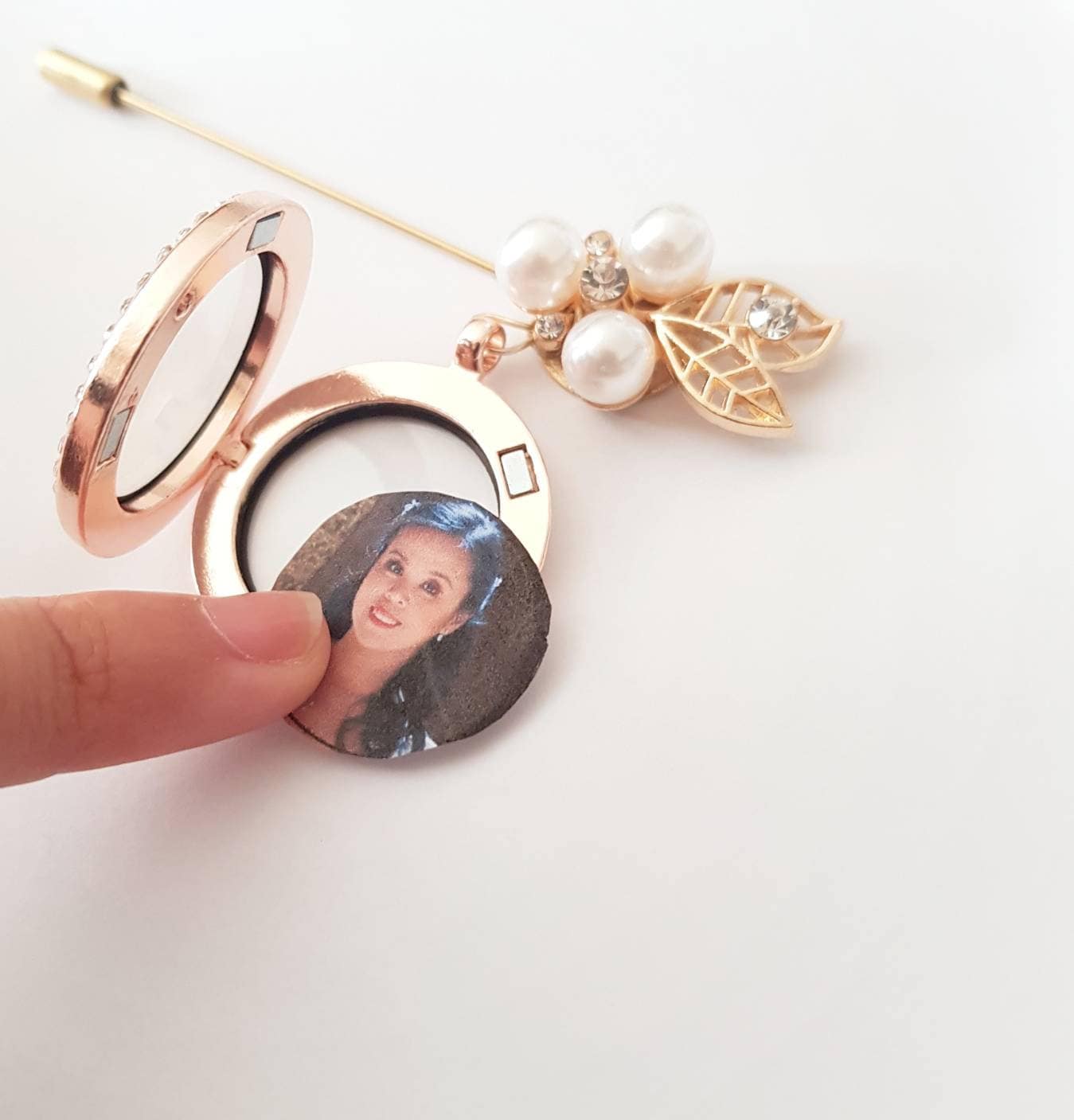 Gold Bouquet Pin With Pearl and Rhinestones Bridal Bouquet - Etsy