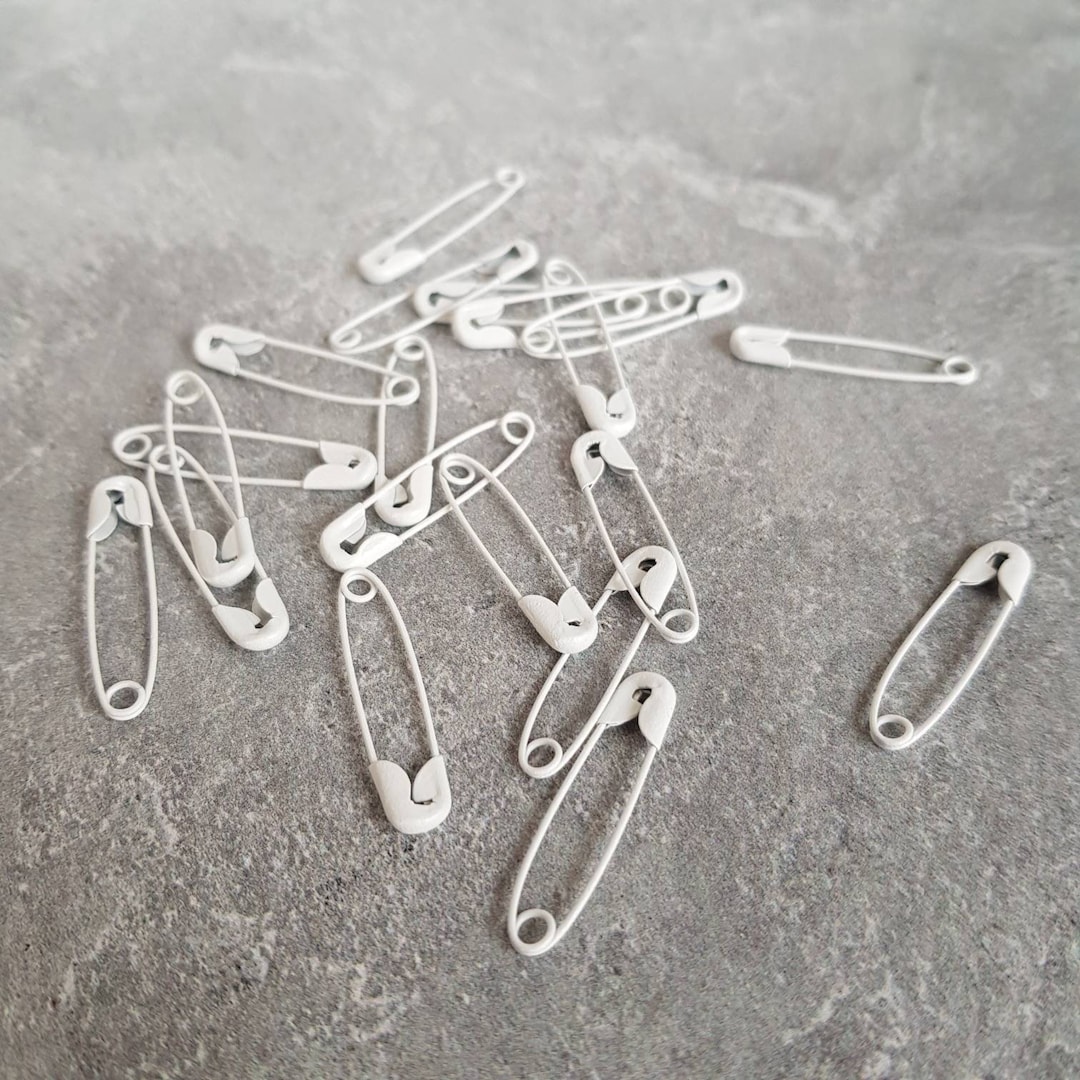 50pcs 1 Inch White Safety Pins for Wedding Veils, Pin Corsages ...