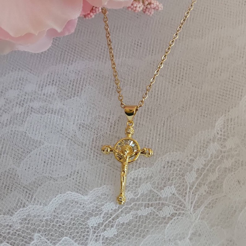 Gold Pendant Catholic Crosses Religious Crucifix With Rhinestones ...