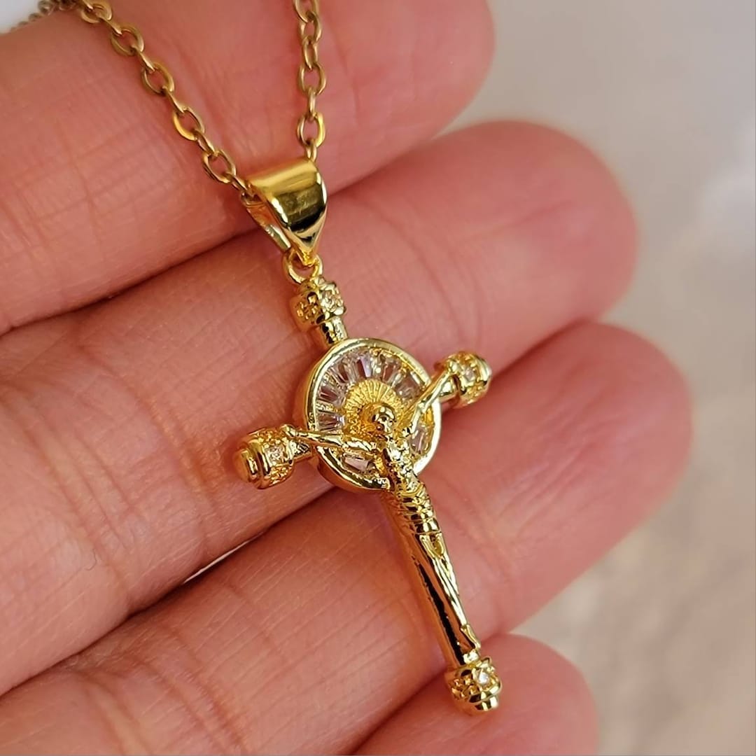 Gold Pendant Catholic Crosses Religious Crucifix With Rhinestones ...
