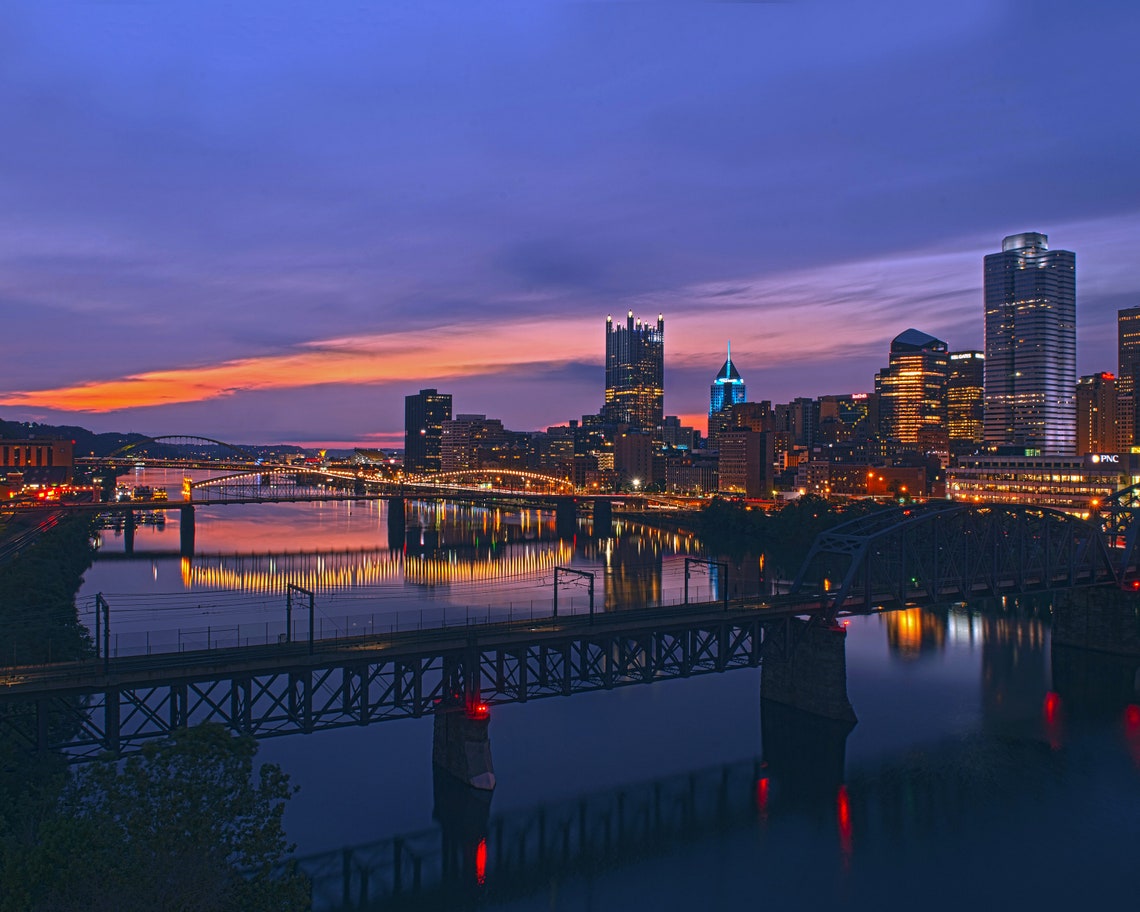 IMAGE NUMÉRIQUE: Pittsburgh Skyline/ Sunset Pittsburgh/ Sunset ...
