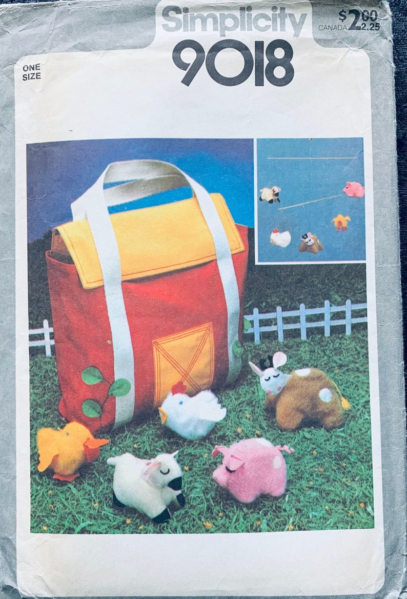 Simplicity 9018, Farmhouse, Barnyard Animals, Carrying Case, & Mobile ...