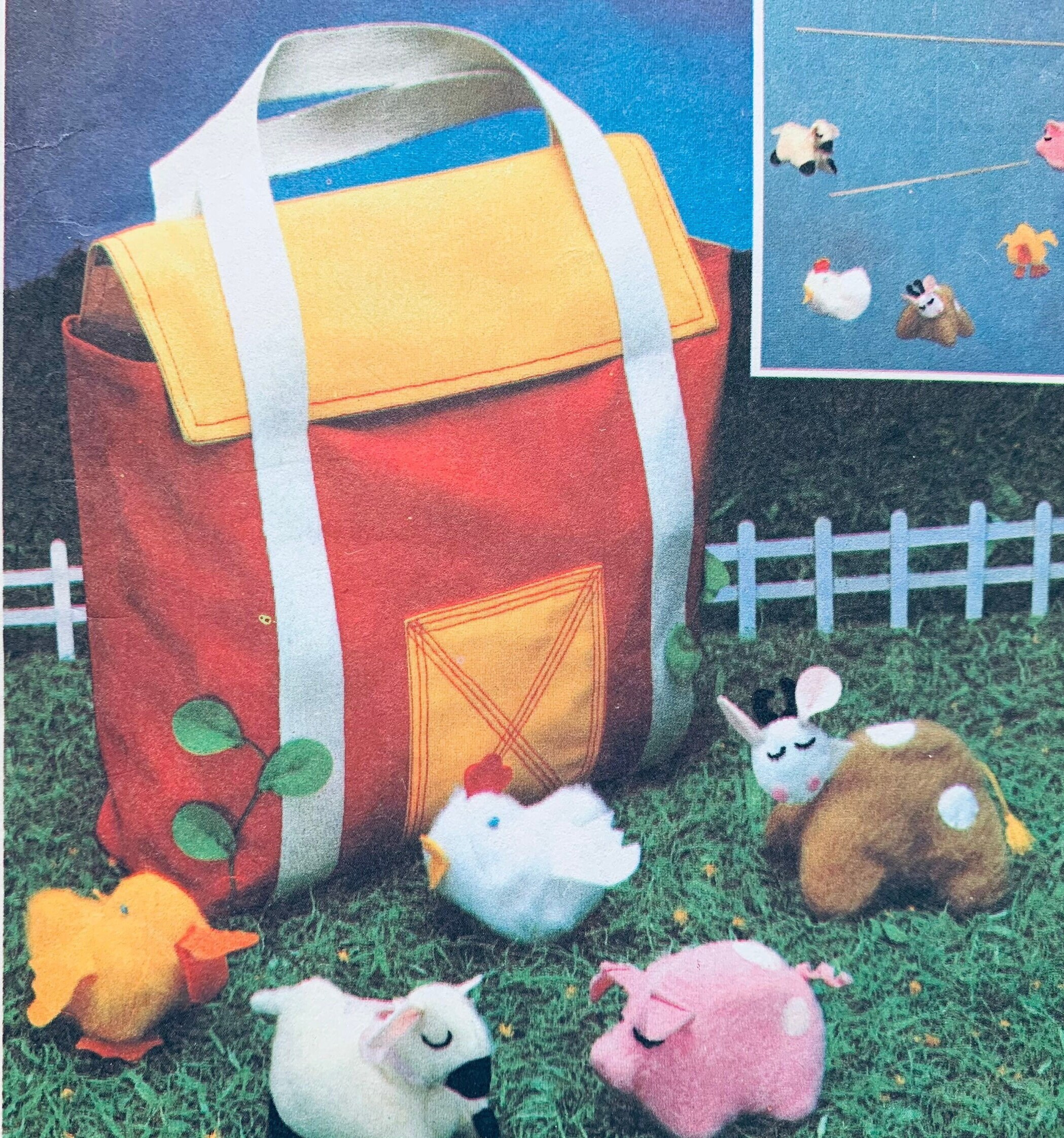 Simplicity 9018, Farmhouse, Barnyard Animals, Carrying Case, & Mobile ...