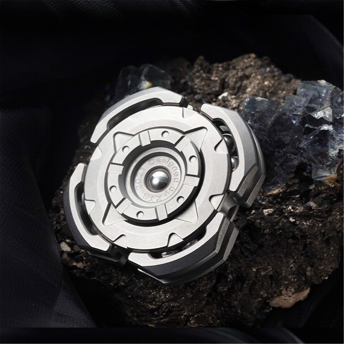 Four Feet Fighter/fidget Spinner/kts - Etsy