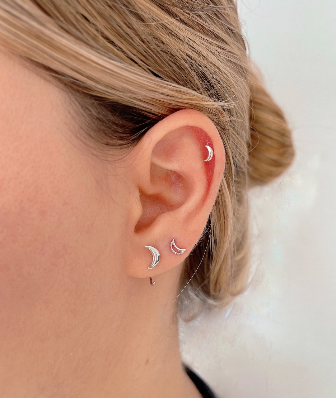 Tiny Moon Helix Piercing, 925 Sterling Silver Crescent Moon Screw Back ...