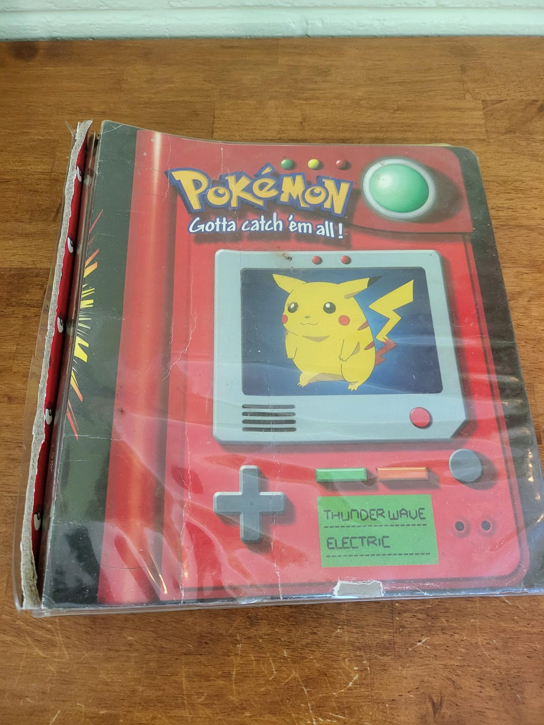 1999 Pokemon Pokedex TCG Card 3 Ring Binder Nintendo Vintage Pikachu ...