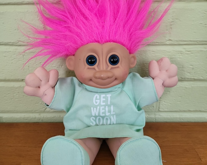 Vintage Russ Troll Doll 12'' Pink Hair GET WELL SOON Gown Slippers ...
