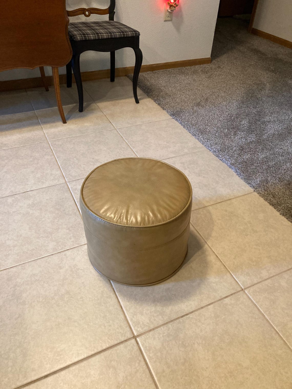 RARE ROUND Vintage MCM Tan Colored Vinyl Ottoman/footstool - Etsy