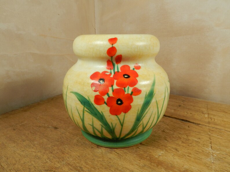 Vintage E. Radford Small Pottery Vase - Etsy