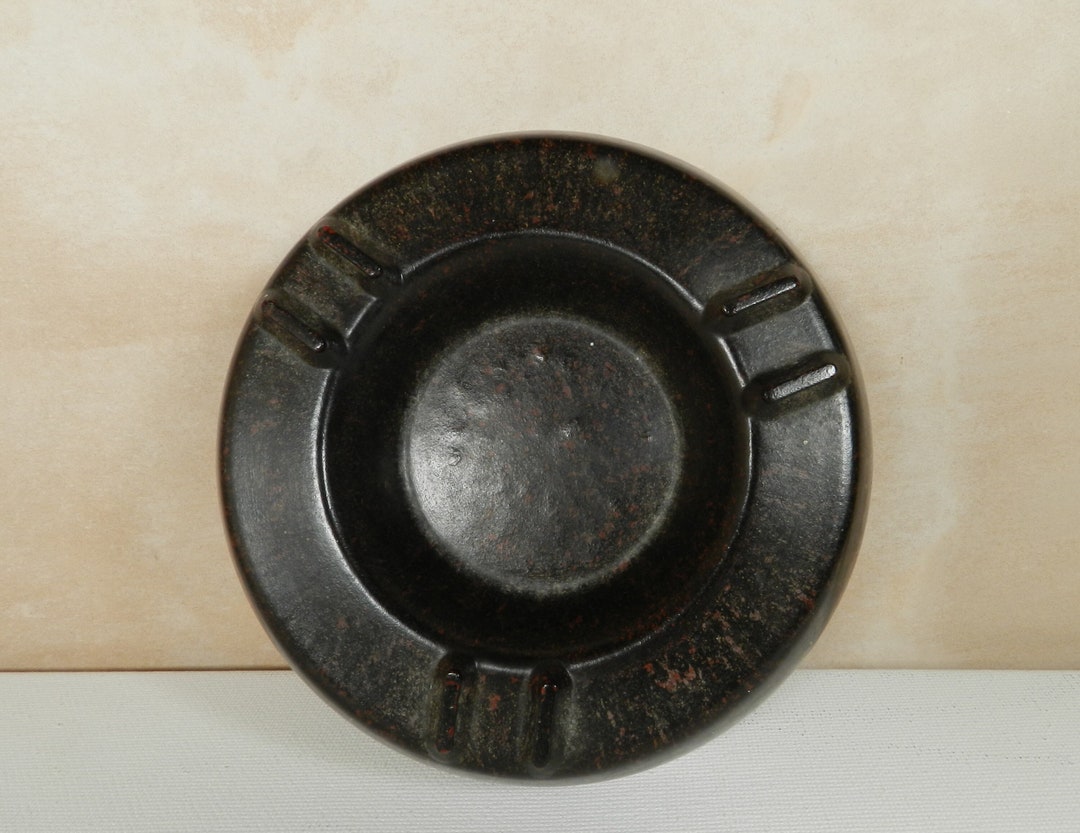 Vintage Bakelite Ashtray - Etsy