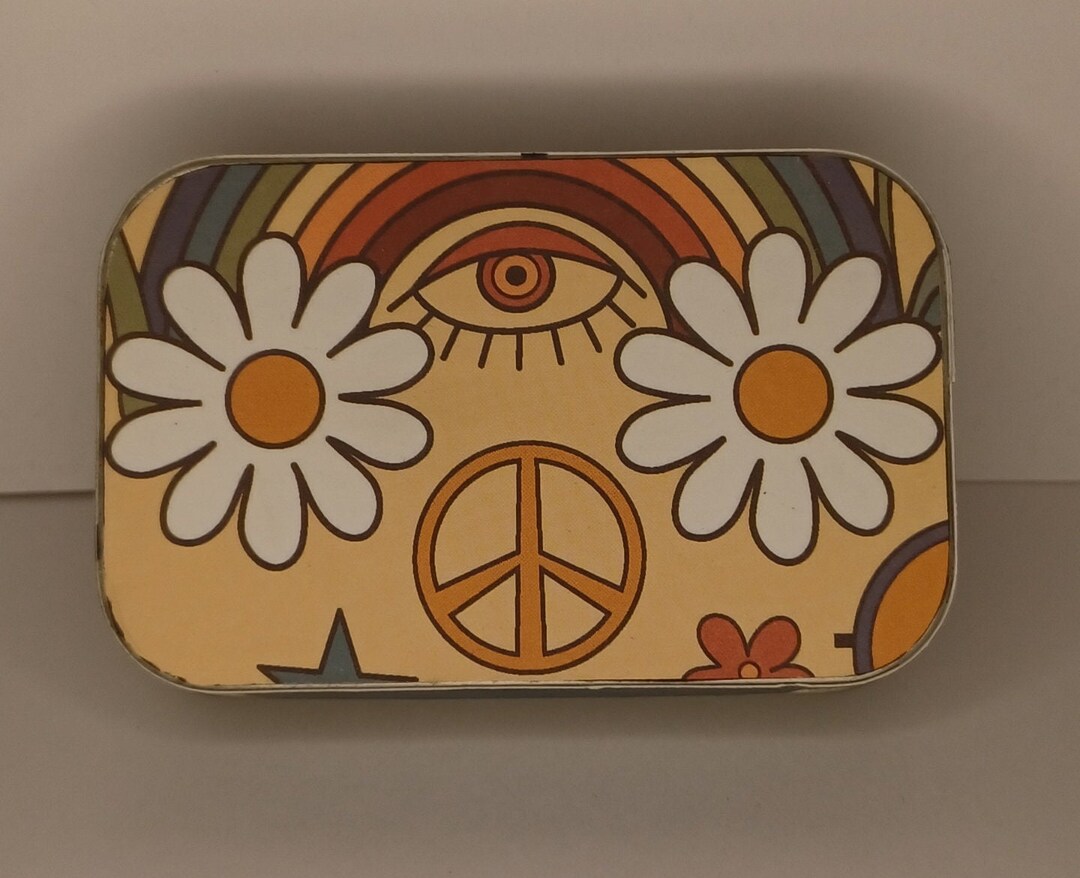 Travel Pocket Altar / Mini Altar in a Tin / Custom Altars - Etsy