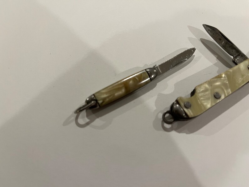 Two USA Miniature Pocket Knives - Etsy